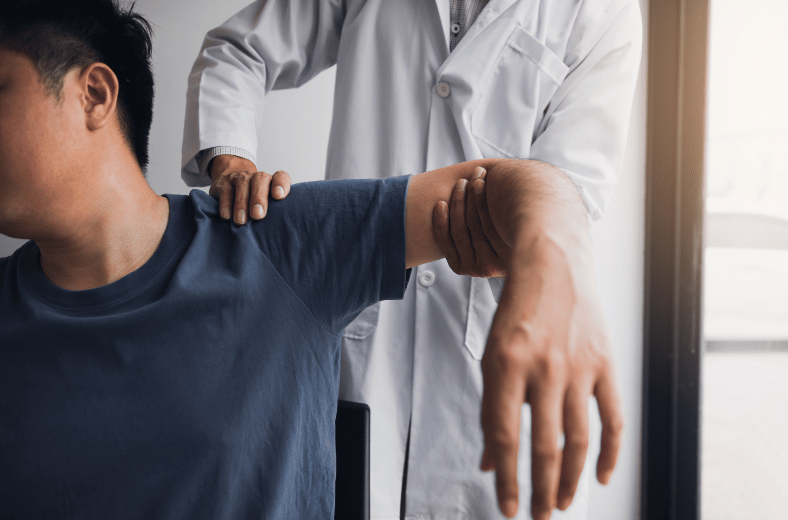 Post-Op Rehab - La Clinica S.C.